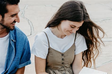 How To Flirt When Youre An Introverted Man Introverted Alpha