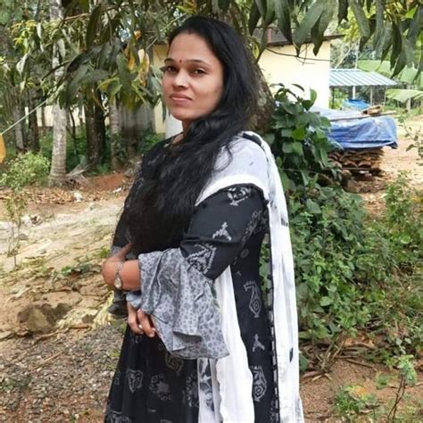 Sindhu Sindhu Sindhu5919 • Threads Say More