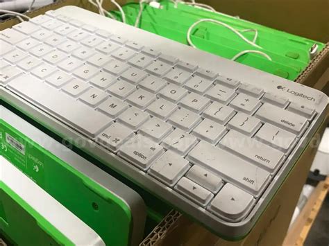 94x Logitech Wired Keyboards For Ipad Lightning Connector Y B0006 Govdeals