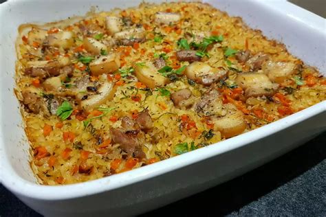 Ориз на фурна със свинско и моркови Рецепта Edinbg