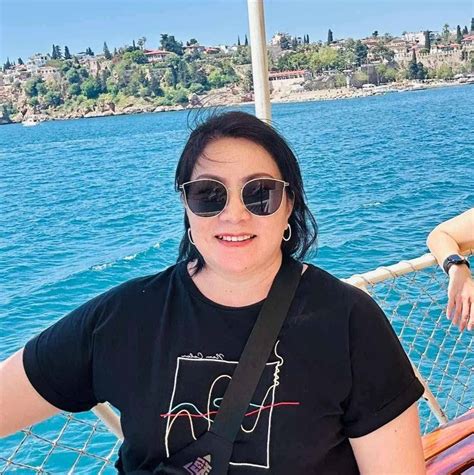 Ганц би бид ч биш дарга нар ч энүүгээр явах болгондоо үгээ хэлдэг байх даа УБ Дарханы замаас