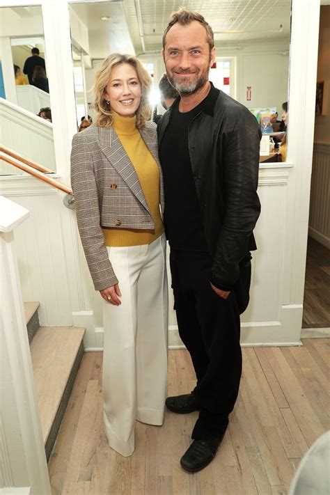 Blake Lively Returns To The Red Carpet Plus Justin Hailey Bieber Tessa Thompson Nnamdi