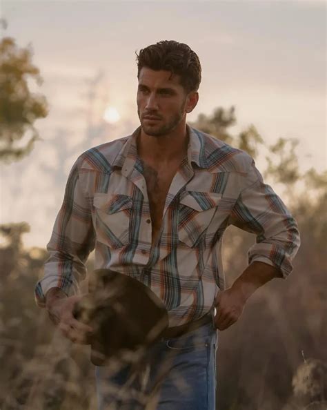 27 Timeless Country Outfits Men Need For A Rugged Look Men Inspire
