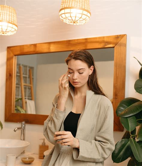 How To Make And Use Homemade Pimple Patches