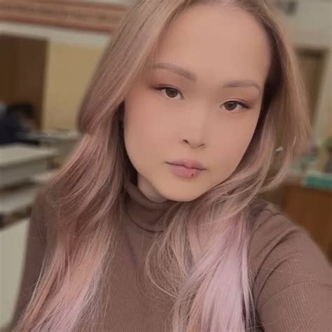 Бақытжанқызы Асем 01assemb • Threads Say More