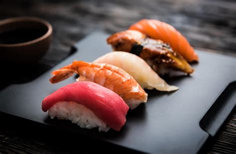 Sushi Traditional Japanese Food Spicy Salmon Sushi Roll Order