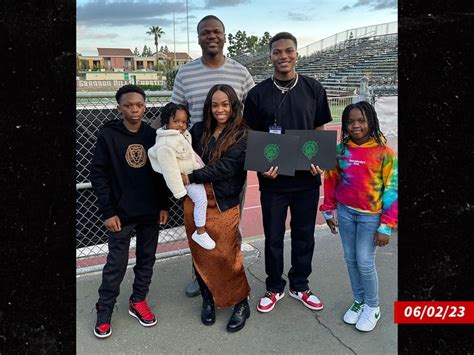 Ex Nfl Player Bobby Mccray Files For Divorce From Khadijah Haqq