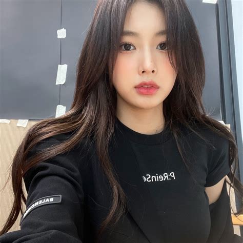 💭 On Twitter Kpop Girls Asian Girl Girl