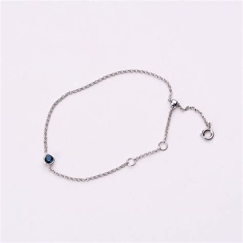 벨라 스와로브스키 팔찌 미디움 감도 깊은 취향 셀렉트샵 29cm