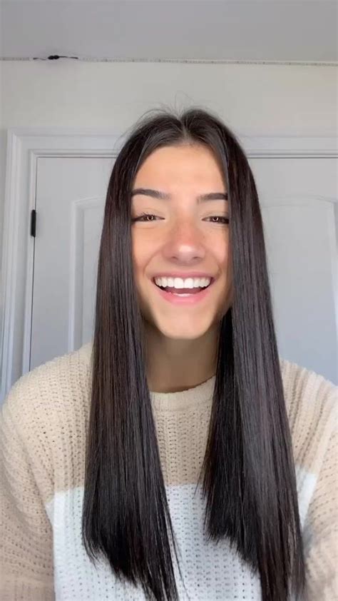 Charli Damelio Charlidamelio On TikTok You Really Cant Take Me Anywhere Hair Color Pastel