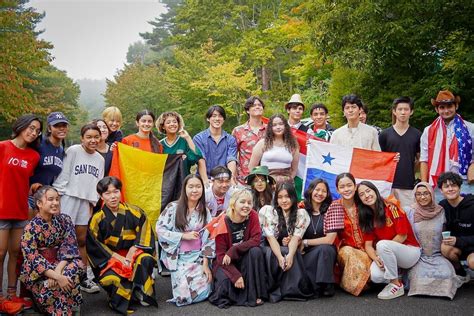 Uwc Isak Japan Review The Good Schools Guide