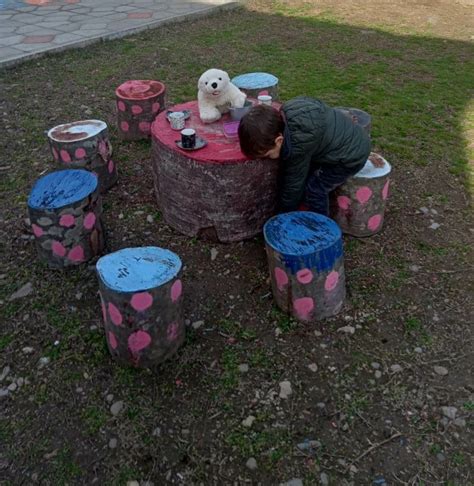 საბავშვო ბაღის საუცხოო ეზო „ეს იქნება ჯგუფის ერთობის ადგილი სადაც