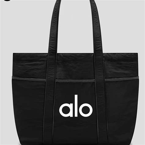 Alo Yoga Official New High End Versatile Large Capacity Bag Casual