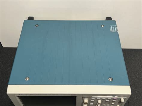 Tektronix Tds7404b Digital Phosphor Oscilloscope 4ghz For Sale Online Ebay