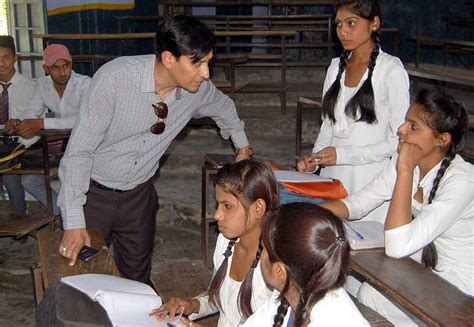 Upsc Success Story Ias Deepak Rawat From Uttarakhand Motivational Story