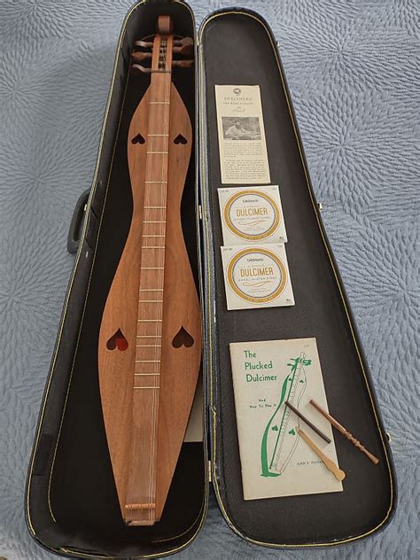 Edd Presnell 6 String Lap Dulcimer 1973 Walnut Reverb Edd Presnell 6 String Lap Dulcimer 1973 Walnut Reverb