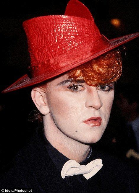 Pin By Ginger Dubberdee On Gingerdubberdee Stranger Things Steve