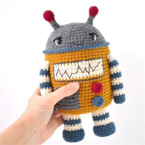Pixie The Robot Free Crochet Pattern Crochet