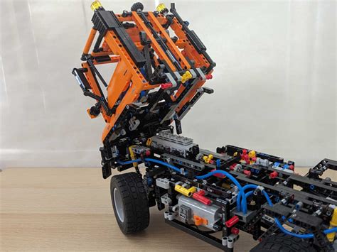 Lego 8110 Cab Tilted Forward New Screwdriver