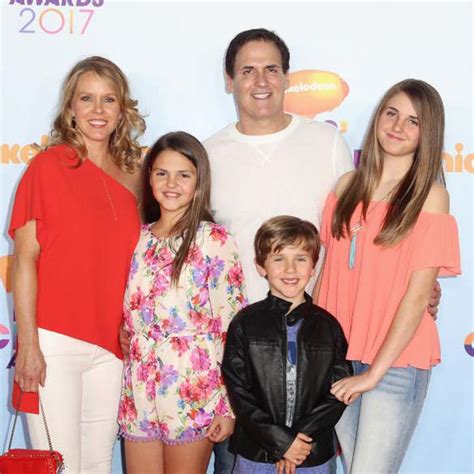 Mark Cuban To Sell Majority Stake Of Dallas Mavericks