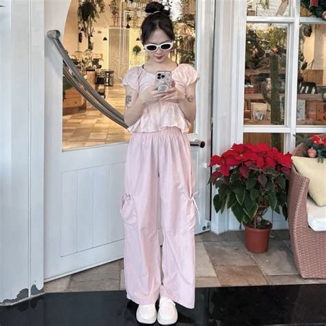 Hsiuting Hsu Threads Say More