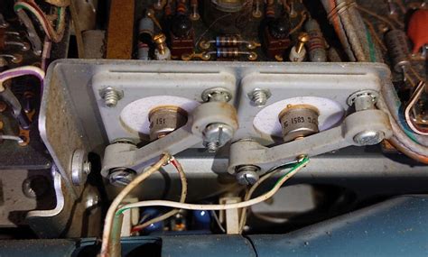 Tektronix 453 Oscilloscope And Beryllium Oxide Block Page 1