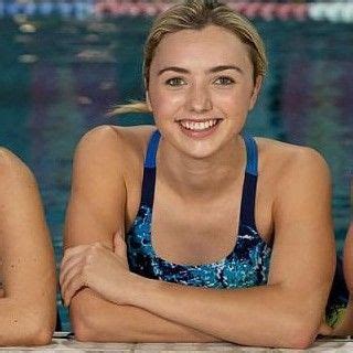 Pin De Beatrella En Peyton List Actrices Jovenes Bonita