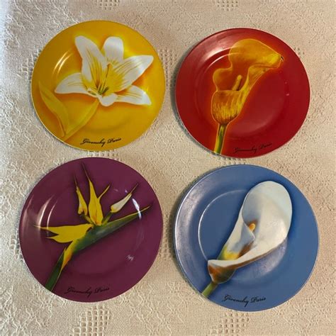 Givenchy Dining Ceramic Accent Plates Givenchy Paris 4 In Lot