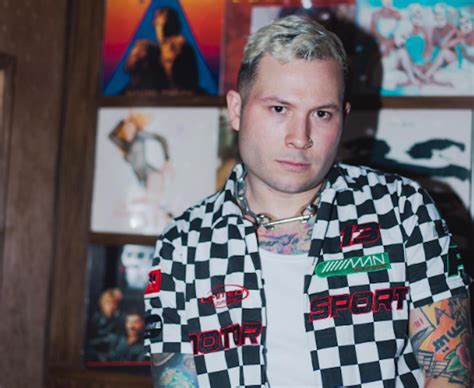 Listen To Side Effects By Bentley Robles Eq Music