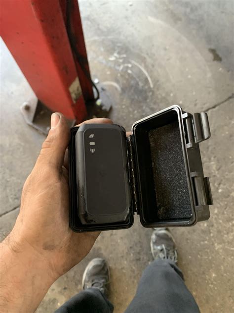 Found A Gps Tracker R Justrolledintotheshop
