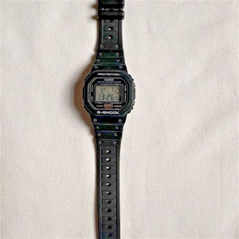 Vintage 90s Casio Dw 5600 G Shock Square 901 Wr Shock Resistant Quartz Digital Watchcharts