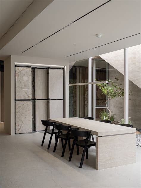 Architectural Voids In Modern Design The Oztile Showroom By Atelier
