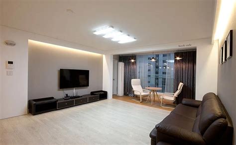 전주 신시가지 아이파크 아파트 인테리어 프로젝트입니다 전체적으로 화이트 베이스에 제이드 컬러를 좋아하셔서 주방인테리어의 포인트는 골드와 제이드 컬러로 하였고 오리엔탈그린