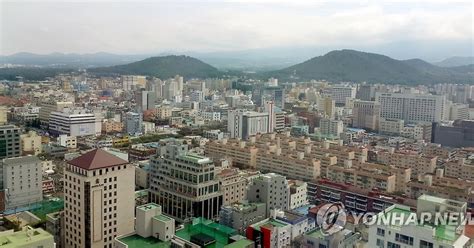 한때 분양 경쟁률 56대 1이었는데제주 올해 분양물량 0