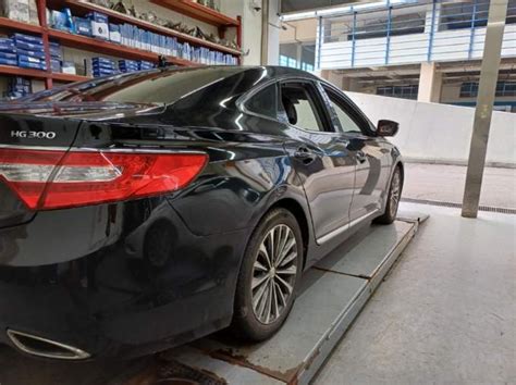 Hg 그랜저 차 문 잠금장치가 잠기지 않거나 열리지 않음 그랜저 자동차 문 잠금장치가 잠겨서 안 열림차 문 잠금장치 도어록 고장 수리차 문 도어액츄에이터 고장 수리