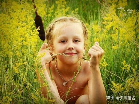 潘姓男孩起什么名字好听：潘姓好听到爆炸的女孩名字 知乎