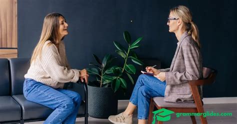 Dialog Vs Dialogue Which One Should You Use Grammarglides