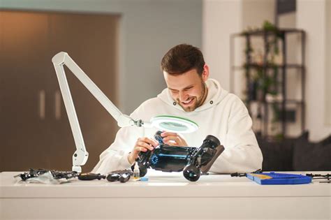 Lumeno Lambda M Lupenleuchte Dimmbar Mit 127 Mm Glaslinse Grün 3 Dioptrien Lam3gn Günstig