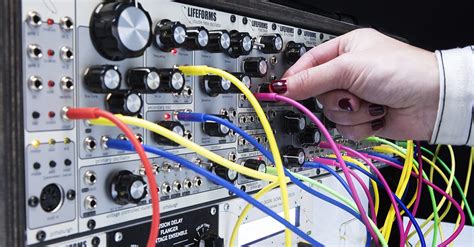 What Is An Oscillator In Music A Beginner S Guide