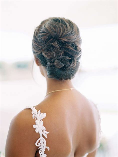 21 Classy Mother Of The Groom Updos That Look Elegant Without The Fuss
