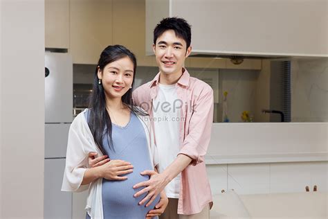 임신한 아내 사진 무료 다운로드 Lovepik