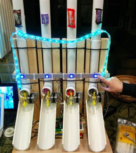 Build An Arduino Powered Candy Vending Machine Arduino Projects