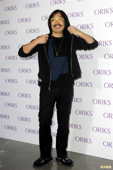 夜會嫩妹按摩樂 人夫攝影師搬出林志玲救火 自由娛樂