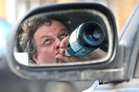 САМО ЗА ДЕН Изловиха 25 пияни и 13 дрогирани зад волана Информационна агенция ПИК