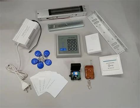NAVKAR SYSTEMS Card Access Control With Electromagnetic Lock Lbs At Piece In Ambala