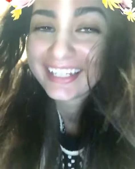 تو مُخيا 033 ندا یاسی در حال شاشیدن فیلم گرفته Neda Yasee Instagram