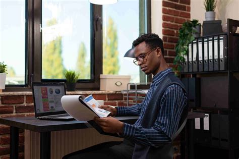 Advantages And Disadvantages Of Invoice Tools For Your Small Business