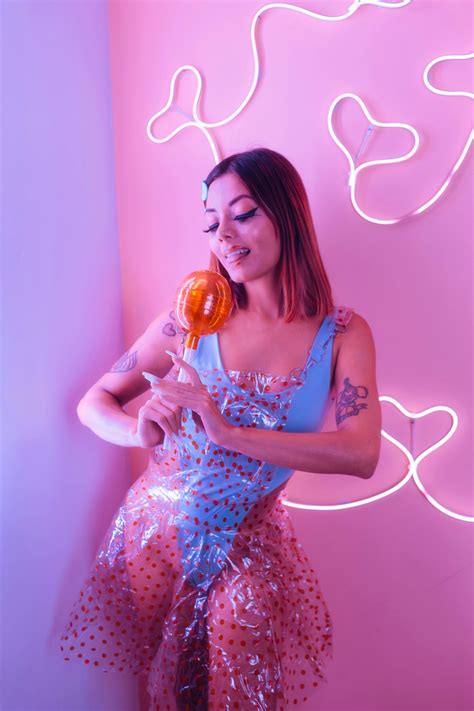 392384 Fotos Y Imágenes De Studio Stella Imx Modeling Gratis · Banco