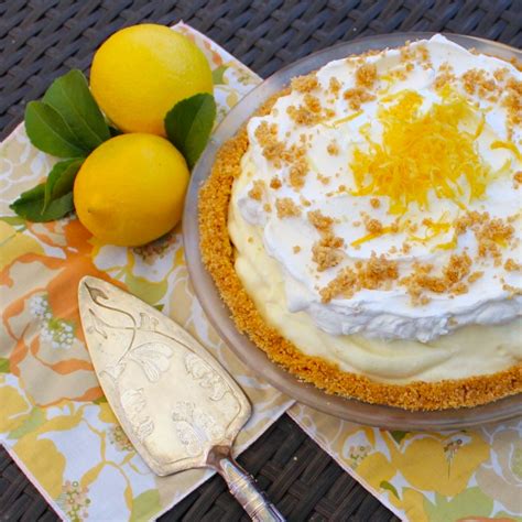 No Bake Lemon Chiffon Pie