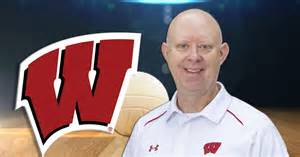 Kelly Sheffield Becomes Winningest Coach In Wisconsin Volleyball